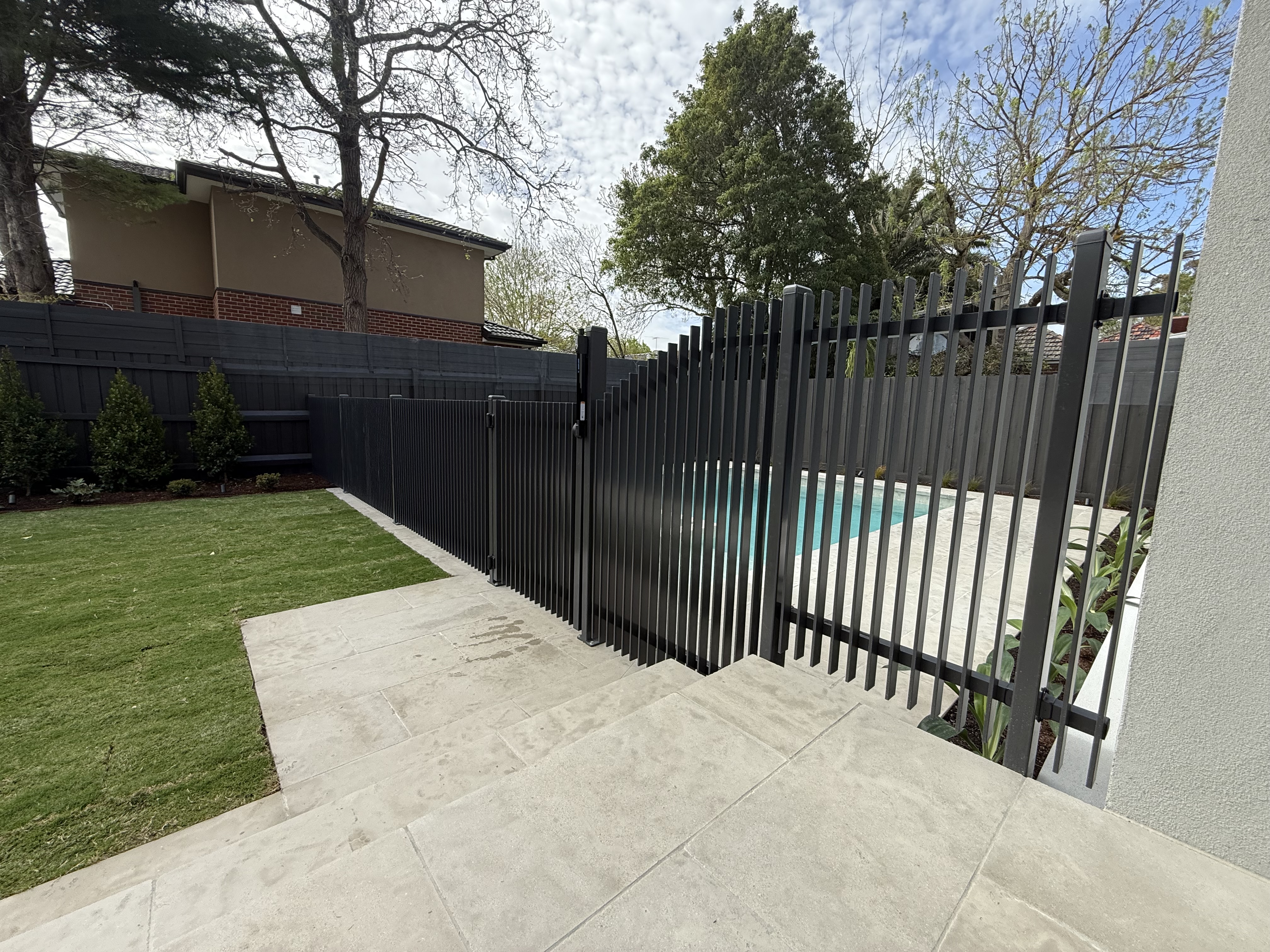 Blade Fencing and Gates | Haven Fencing